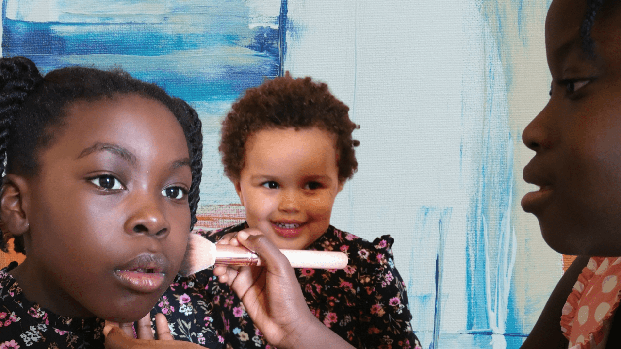 Ruva pretend play makeup transformation on Nyasha - Sarura Kids